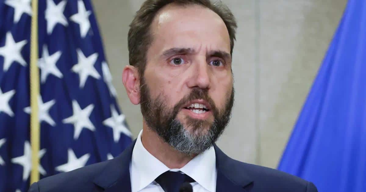 Jack Smith Files Appeal after Judge Throws Out Anti-Trump Classified Documents Case - Slay News