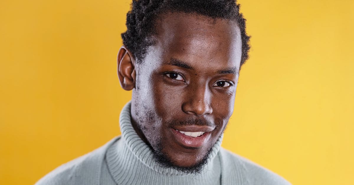 Netflix Star Micheal Ward Charged with Rape - Slay News