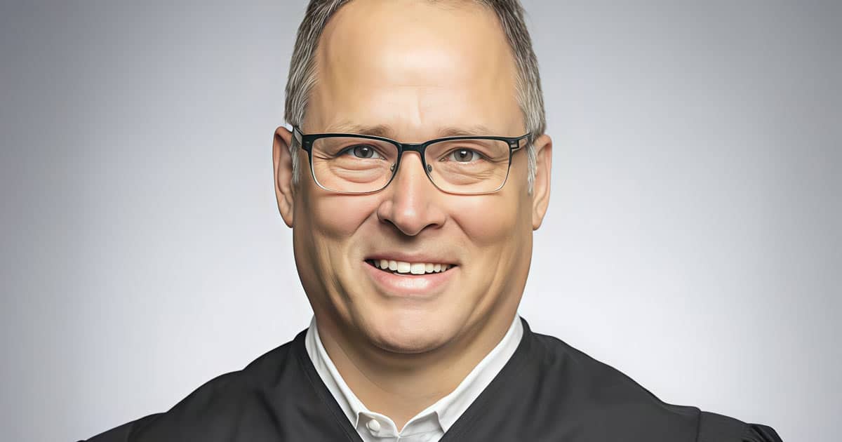 Minnesota Judge Denied Petition to Change First Name to ‘Judge’ After ...